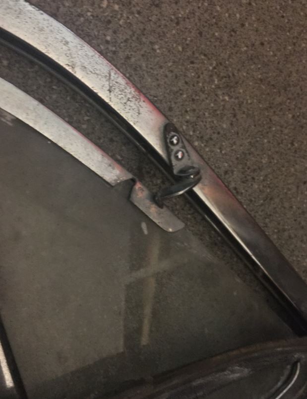60 T5 Vent window hinge broken - The Official 356Talk Forum